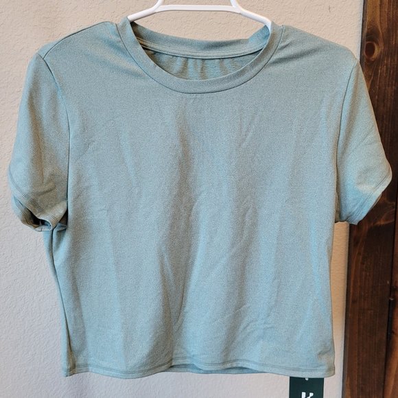 HALARA | Tops | Nwt Halara Womens Short Sleeve Crop Top | Poshmark